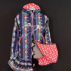 Kamani Designs Laminated Snappy Pocket Bib Modern Minis - Etsy