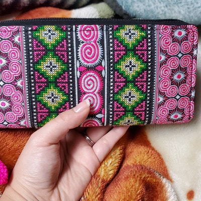 Ethnic Wallet for Women, Hill Tribe Hmong Embroidered Purse, Zip Wallet ...