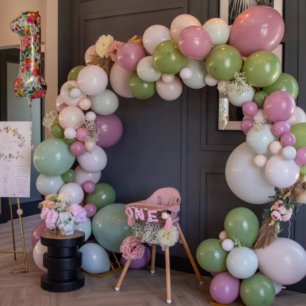 Enchanted Garden Balloon Garland Kit Garden Balloon Garland Kit ...