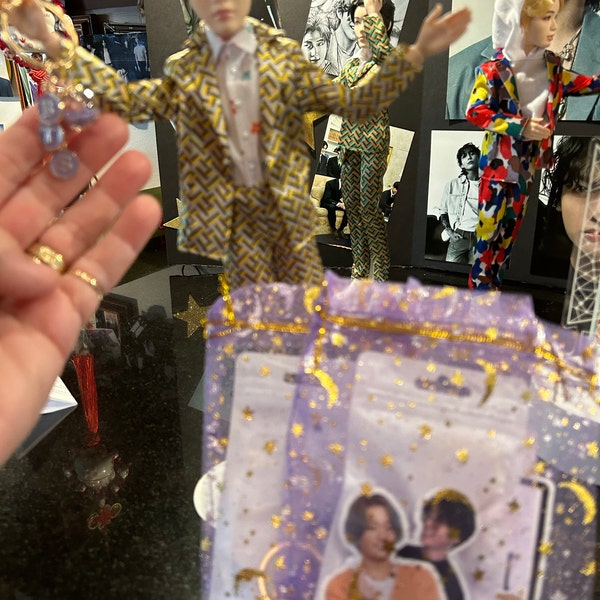 BTS Fans, BTS Keychains, BTS Gifts, Kpop Keychains, Kpop Gifts, Bts ...