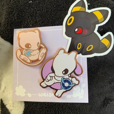 Mew & Mewtwo Enamel Pin - Etsy