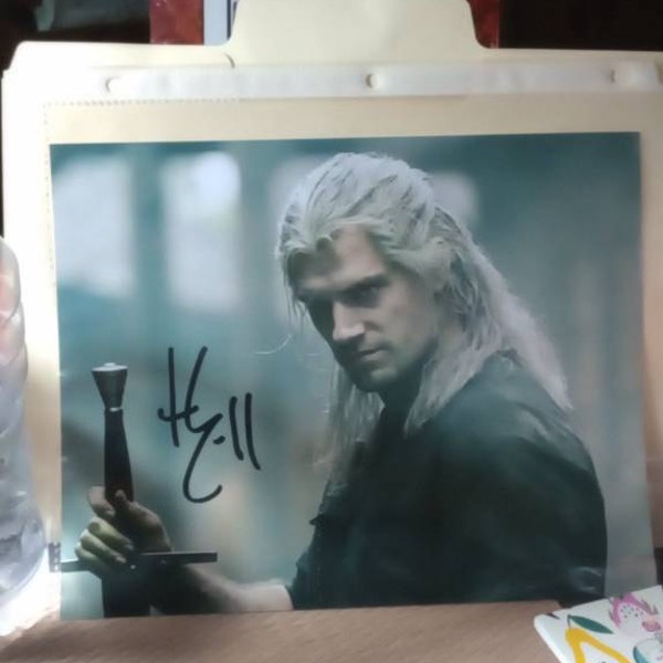Henry Cavill Signed Photo 8X10 Rp Autographed Picture * the Witcher - Etsy