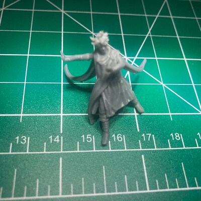 Witch Hunter Mage Dnd Miniature Miniatures for Tabletop - Etsy