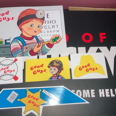 New 1988 Child's Play Movie 2 Chucky Doll Prop Replicas Print Play Pals ...