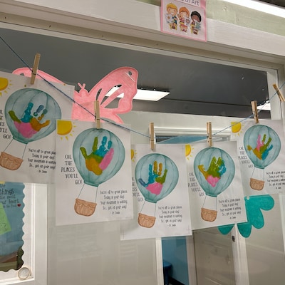 Oh the Places You'll Go Handprint Craft for Kids, Dr Seuss Crafts for ...