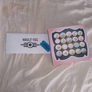 Un-official Handmade Fallout 4 Cardboard Box Props - Etsy