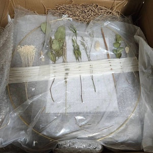 Wildflower Minimalist Boho Wreath Dried Flower Decor Eucalyptus Modern ...