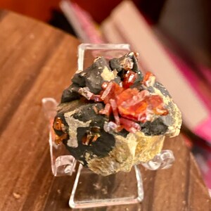 Unique Quartz Cluster With Double Terminations and Parallel Growth ...