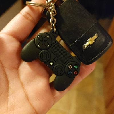 Game Controller Keychain 6 Colors Video Game Controller Keychain ...