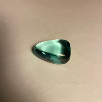 Que Sera Tumble Stone - Etsy