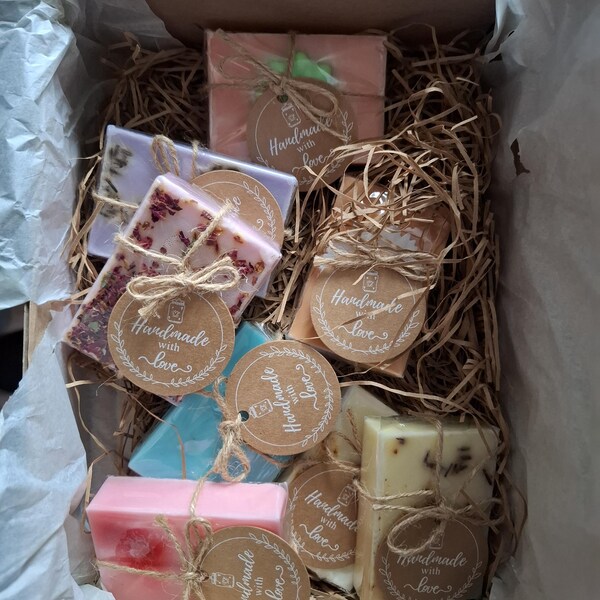 Relaxation Gift Set, Bath Gift Set, Handmade Soap, Soy Wax Melts ...
