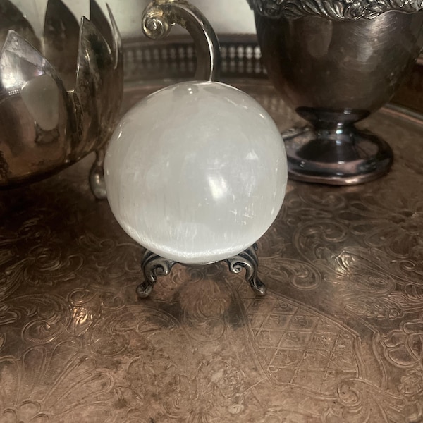 Large Tall Metal Sphere Stand Egg Stand or Globe Stand - Etsy