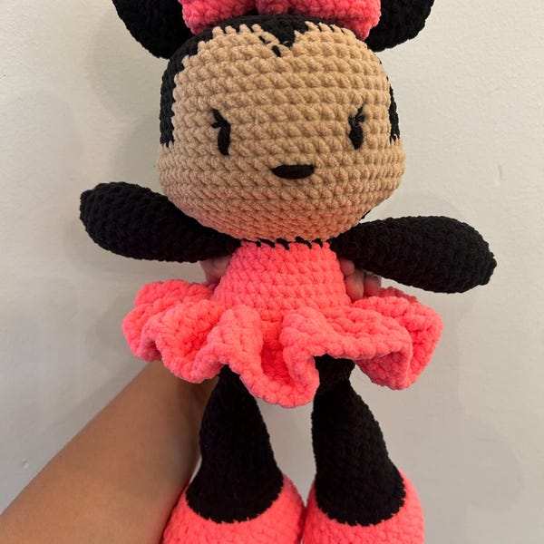 Mika the Mouse | Amigurumi Crochet Pattern by Linhas De Algodão ...