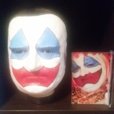 Custom Made Human Skin Lamp / Ed Gein Lamp / Macabre Art / Horror Lamp ...