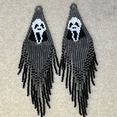 Scary Scream Horror Ghostface Earring Pattern, Halloween Earring ...