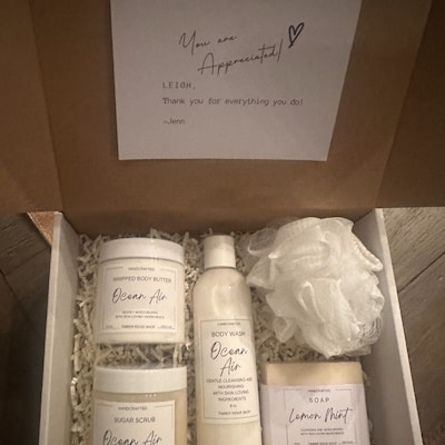 Personalized Spa Gift Boxes, Custom Spa Gift Sets, Personalized Pamper ...