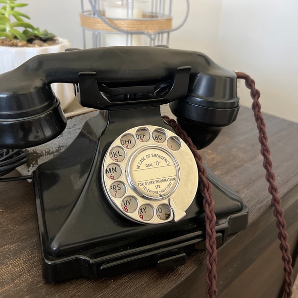 Art Deco Vintage Pyramid Telephone Pyramid Retro Dial Phone With Bell ...