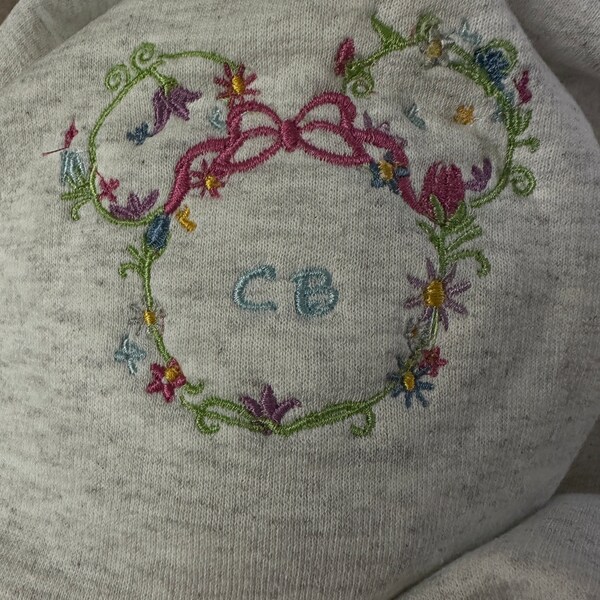 Floral Minnie Spring Wreath Machine Embroidery Design. Perfect for ...