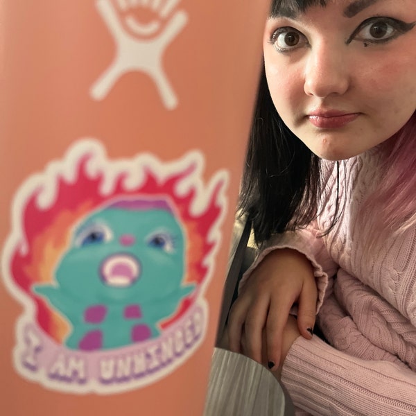 I AM UNHINGED Bibble Meme Sticker | Fairytopia Bibble Flames Meme ...