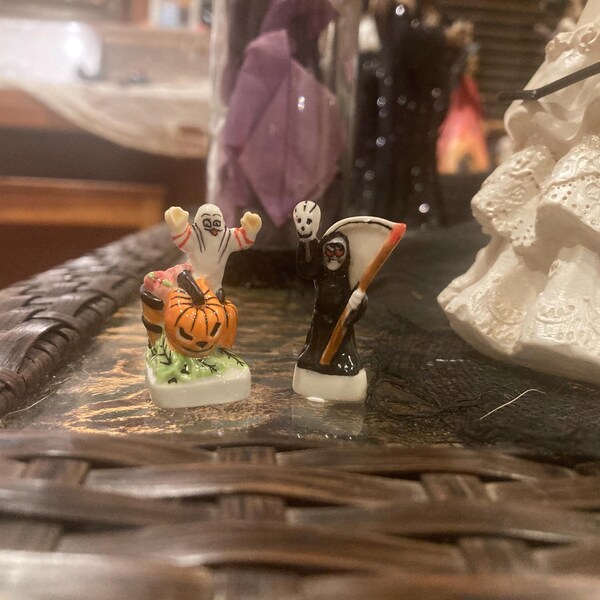 Fairy Tale Heros Snow White, Aladdin, Beauty and the Beast, Prince ...