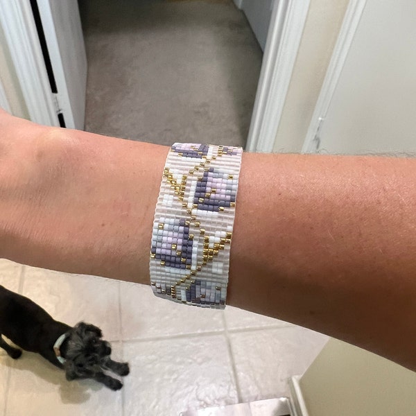 Floral Loom Bead Pattern, Miyuki Delica Bracelet Pattern, Square Stitch ...