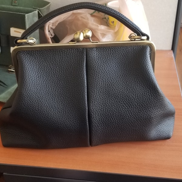 Women's Leather Bag, Kiss Lock Bag "olivia" in Black - Etsy