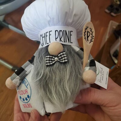 Postman Gnome, Postwoman Gnome, Post Worker, Postal Officer, Gnome ...