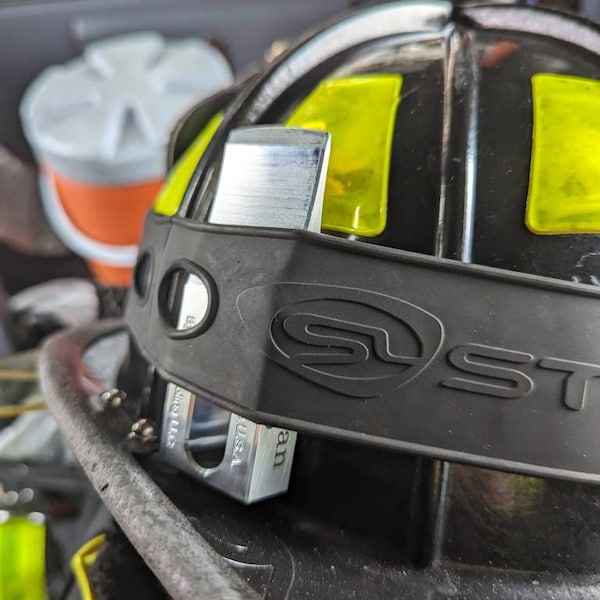 Atomic Wedgies - Aluminum Firefighter Wedge - Forcible Entry Tool ...