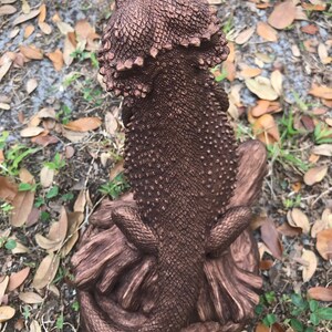 Bearded Dragon Sculpture Large Watching Over | Etsy