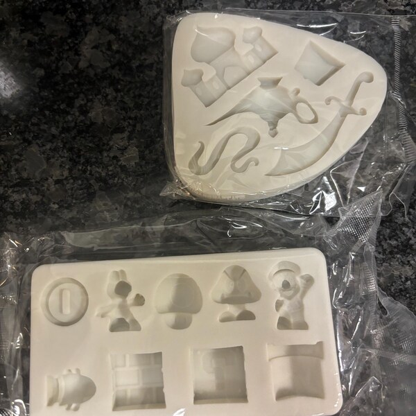 MINI PILLS MOLD, Chill Pill Mold, 18 Cavity Chocolate Mold, Soap Embeds ...