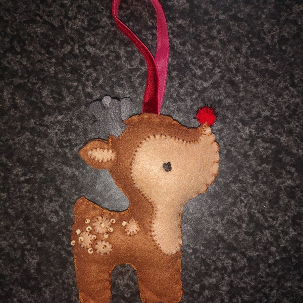 Felt Deer Pattern Felt Sewing Deer PDF Tutorial DIY Deer Plushies ...