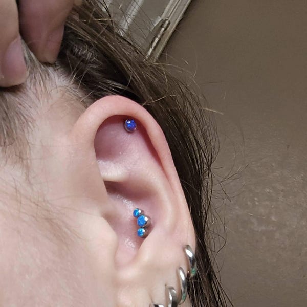 16G Implant Grade Titanium Internally Threaded Flat Tops Lab Fire Opal ...