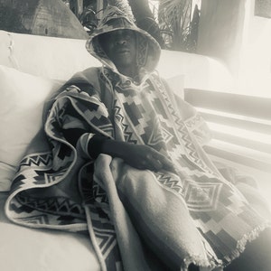 100% Wool Poncho Style Mapuche Made in Ecuador by Milmarte - Etsy