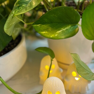 Cute Ghost With Tea Light Halloween Decoration With LED Tea Light 3D ...