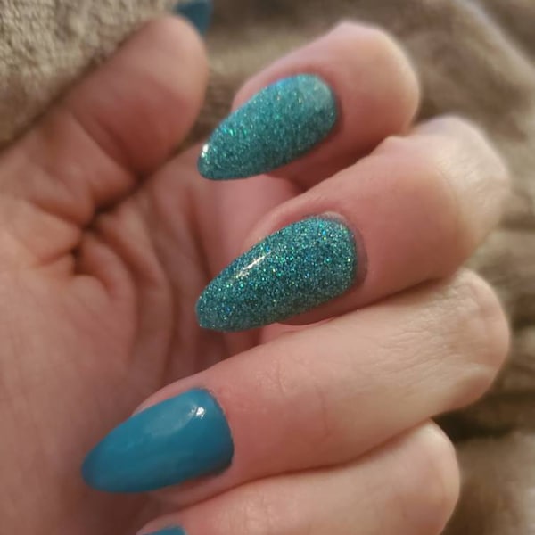 SAVAGE Neon Dip Powder, Neon Dip Nails, Dip Powder, Dip Powder Nails ...