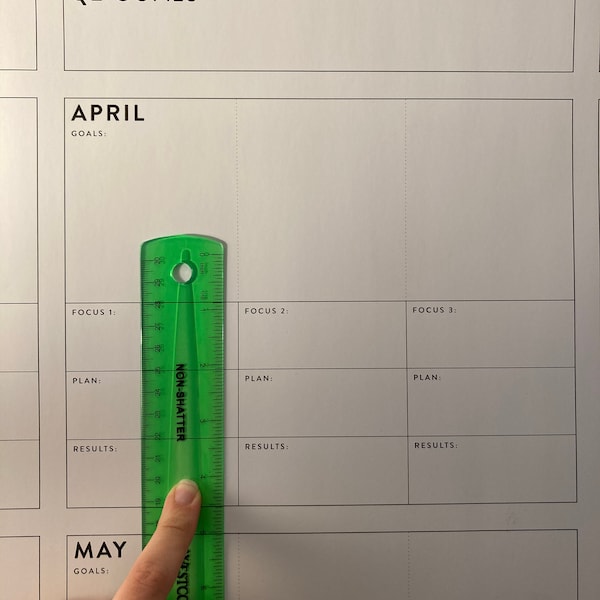 Giant Focus & Goals Wall Planner | Horizontal | Year at a Glance ...