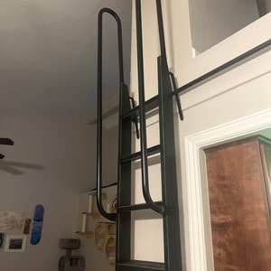 CUSTOM Ladders by the Step Stands-up/pulls-out - Etsy