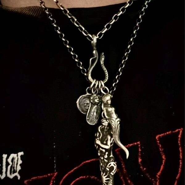 Vintage Zuni Cardinal Ring. Vintage Zuni Inlay Ring. Mother of Pearl ...