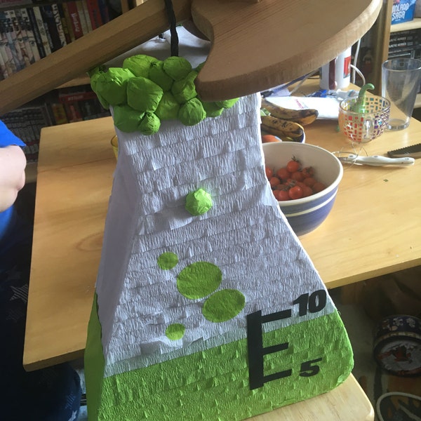 Science Beaker Pinata (custom Colors) - Etsy