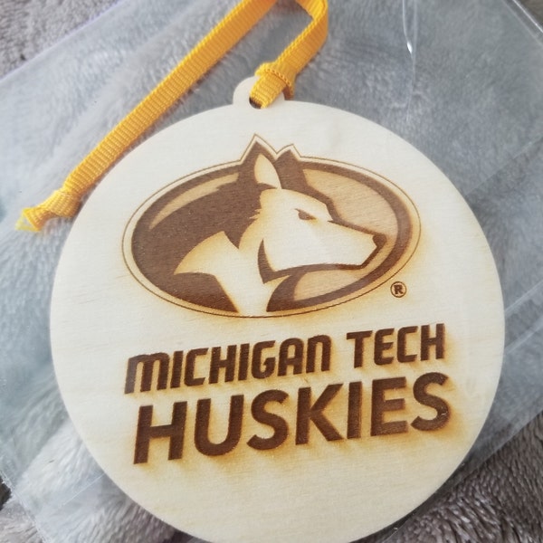 Michigan's Upper Peninsula "end of Earth" Road Sign Houghton MI Wood ...