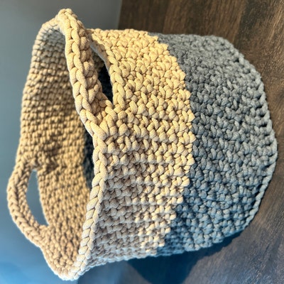 CROCHET PATTERN Braided Fishtail Toque / Pdf Digital Download / Cabled ...