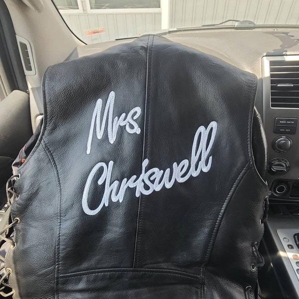 Custom Wedding Veil With Embroidered Text Wedding Veil Made to Order ...