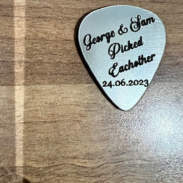 PERSONALISED GUITAR PLECTRUM Acrylic Music Themed Wedding Table ...