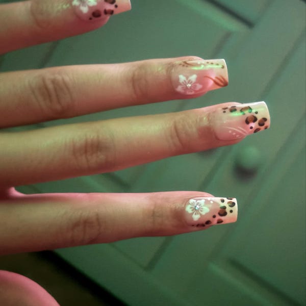 Cake Frosting Press-on Nails | Icing Press-on Nails | Birthday Press-on ...