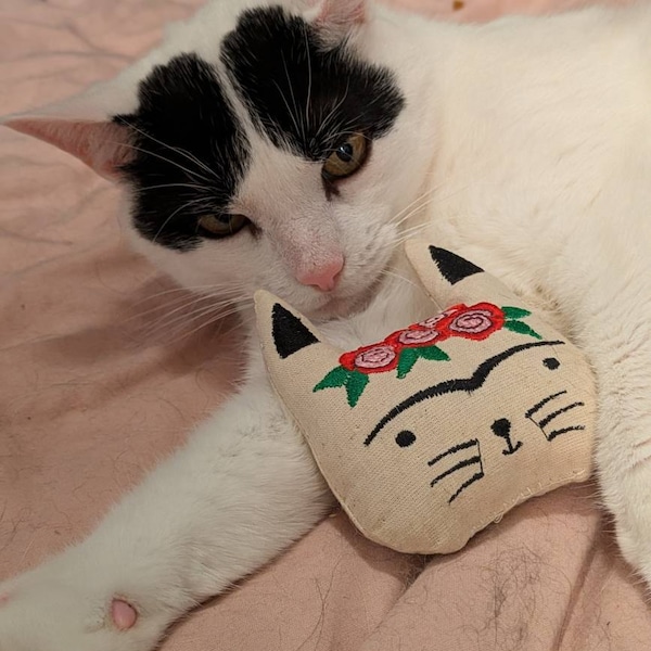 Freak Meowt, Handmade, Unique, Canadian Catnip Cat Toys, Scrumptious ...