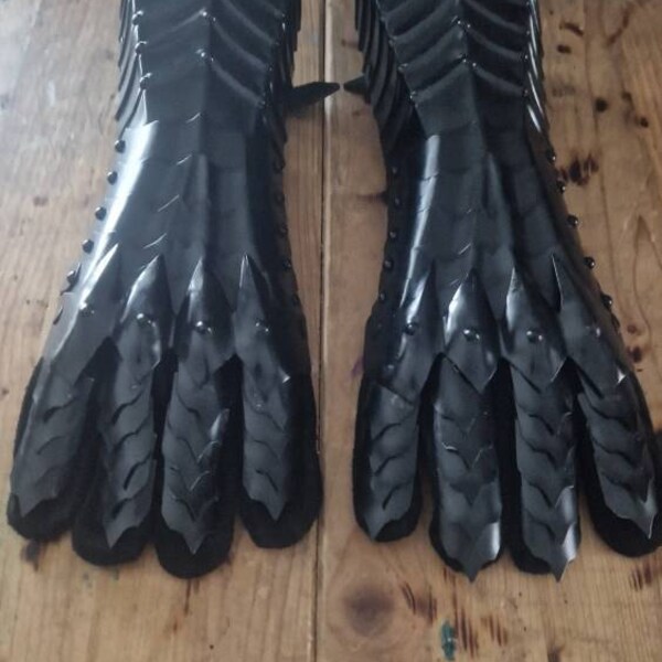 Medieval Blueing Steel Scale Aventail Armor Corset Necklace Halloween ...