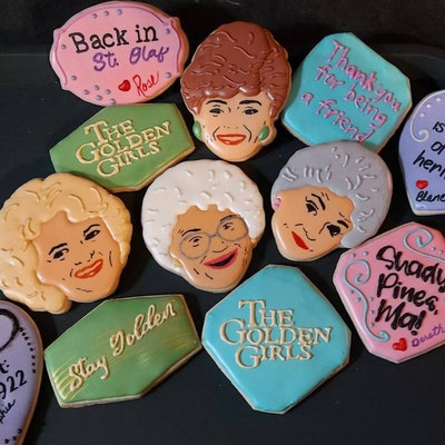 Old Lady Cookie Cutter - Etsy