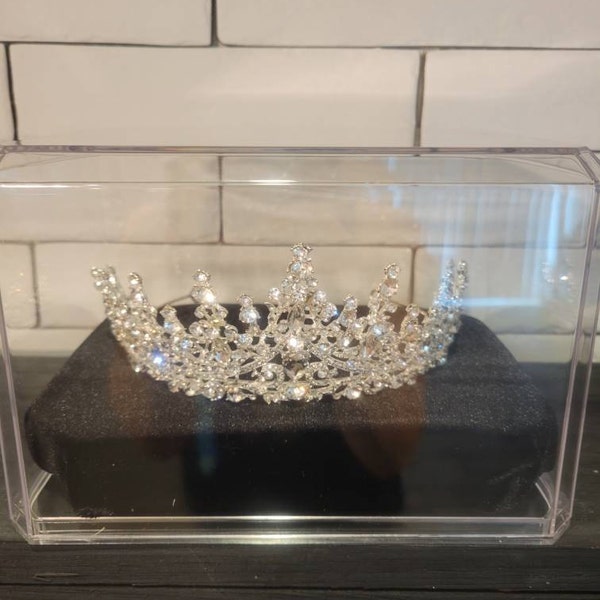 8x6x5" Round Crown Tiara Display Case With Velvet Cushion for Pageant ...