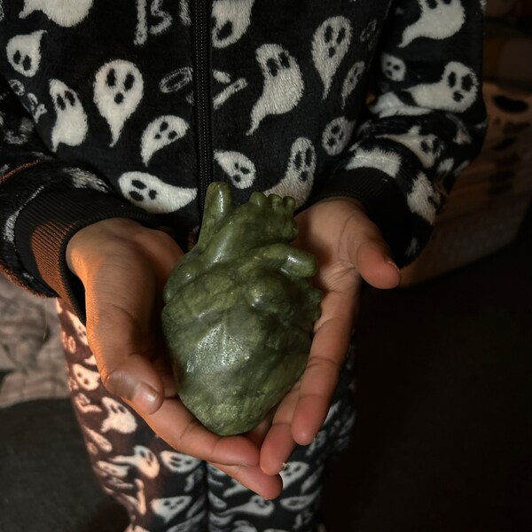 Guides of the Hidden Realms Oracle by Collette Baron-reid. This is a ...