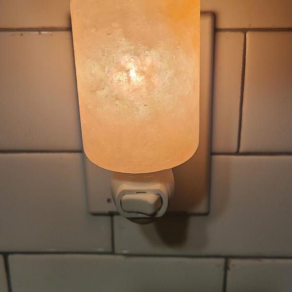 Himalayan Salt Wall Himalayan Salt Panels and Panes Himalayan Salt ...